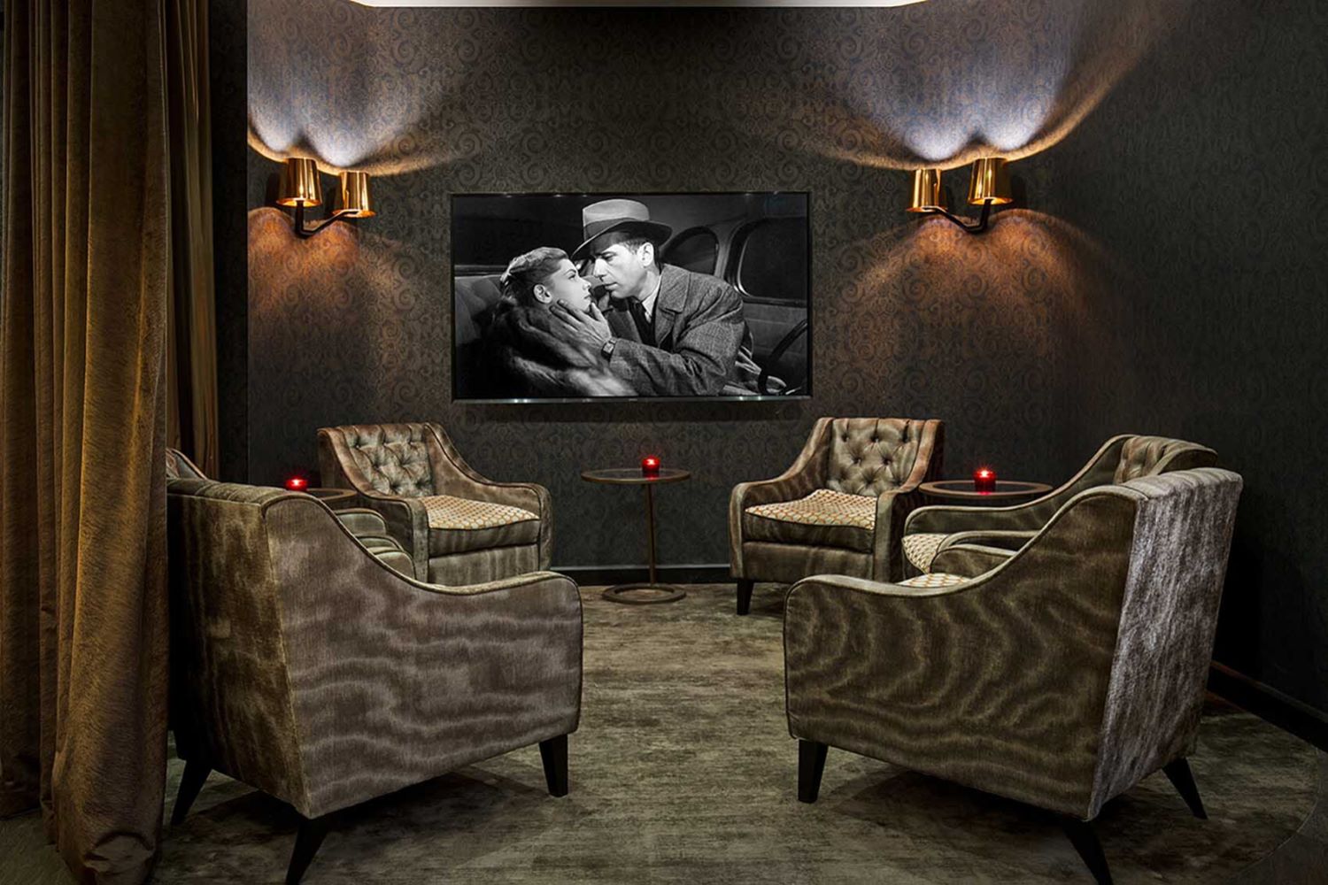 Luxury Cinema Room Designs | High End Theatre Interiors | René Dekker