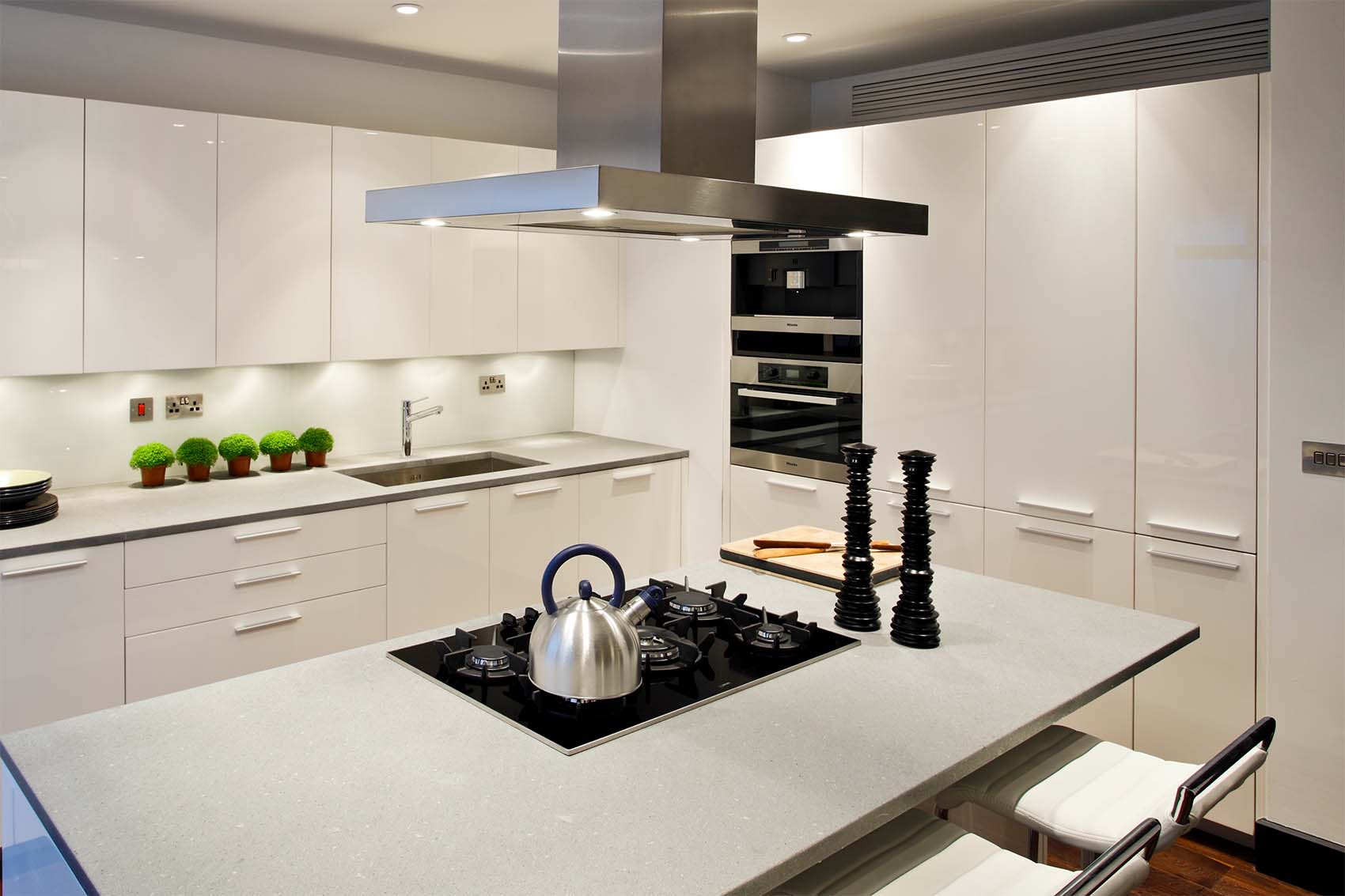 Luxury Kitchen Designs | View High End Kitchen Interiors