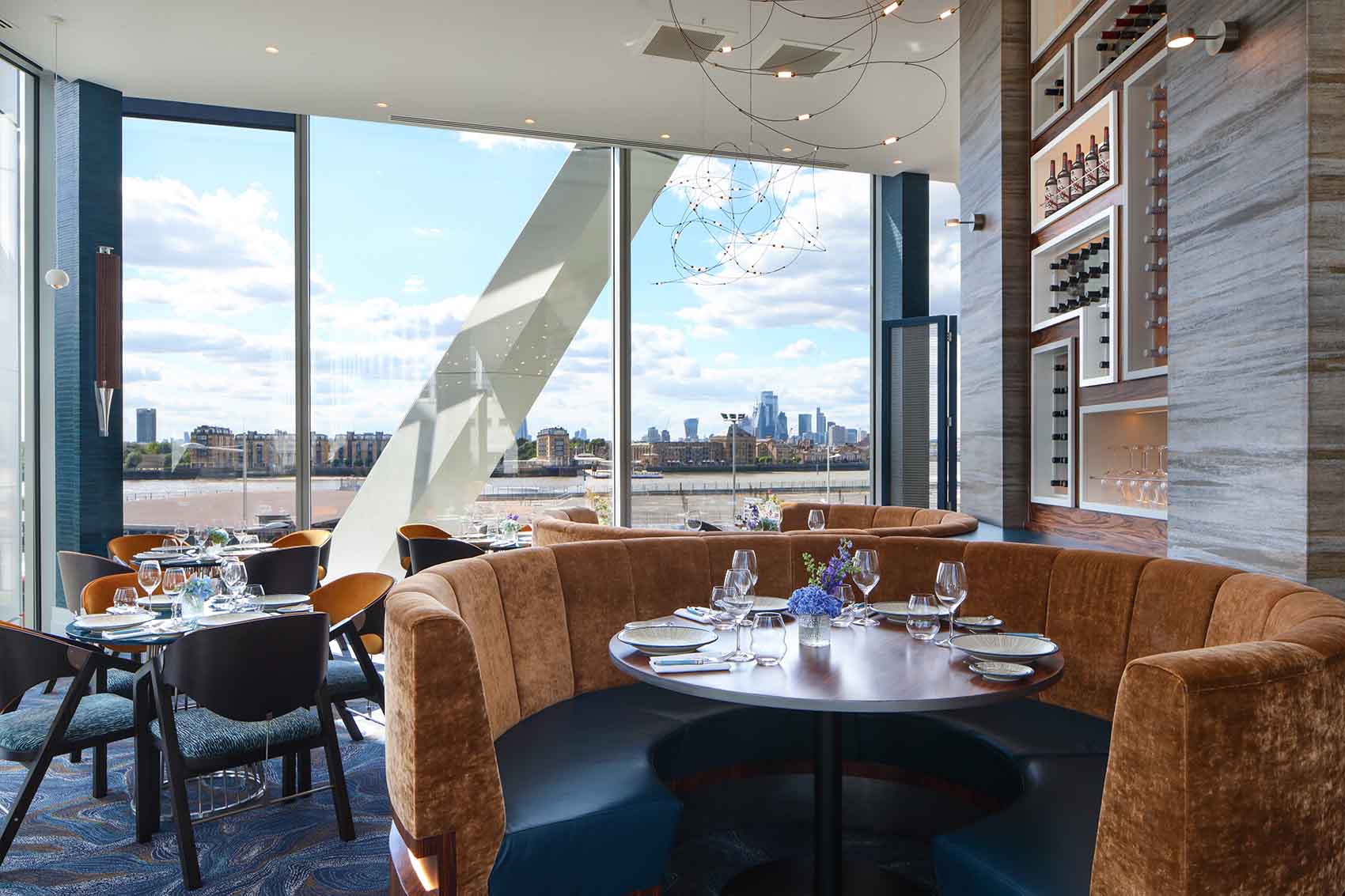 Canary Wharf Restaurant | Luxurious Restaurant Interior Design