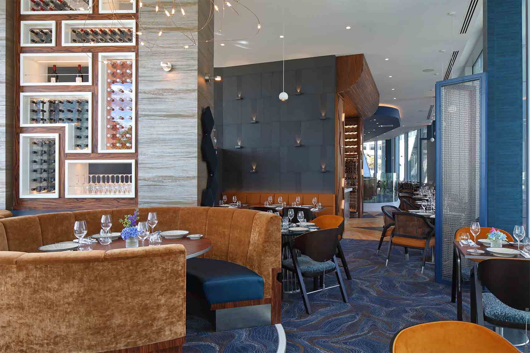 Canary Wharf Restaurant | Luxurious Restaurant Interior Design