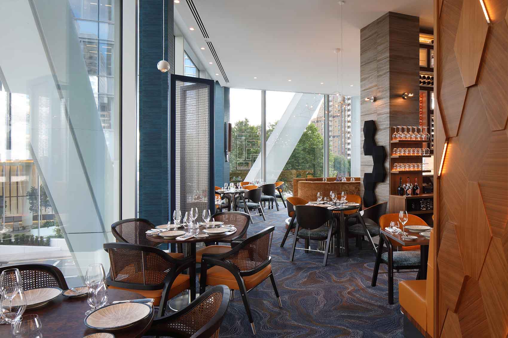 Canary Wharf Restaurant | Luxurious Restaurant Interior Design