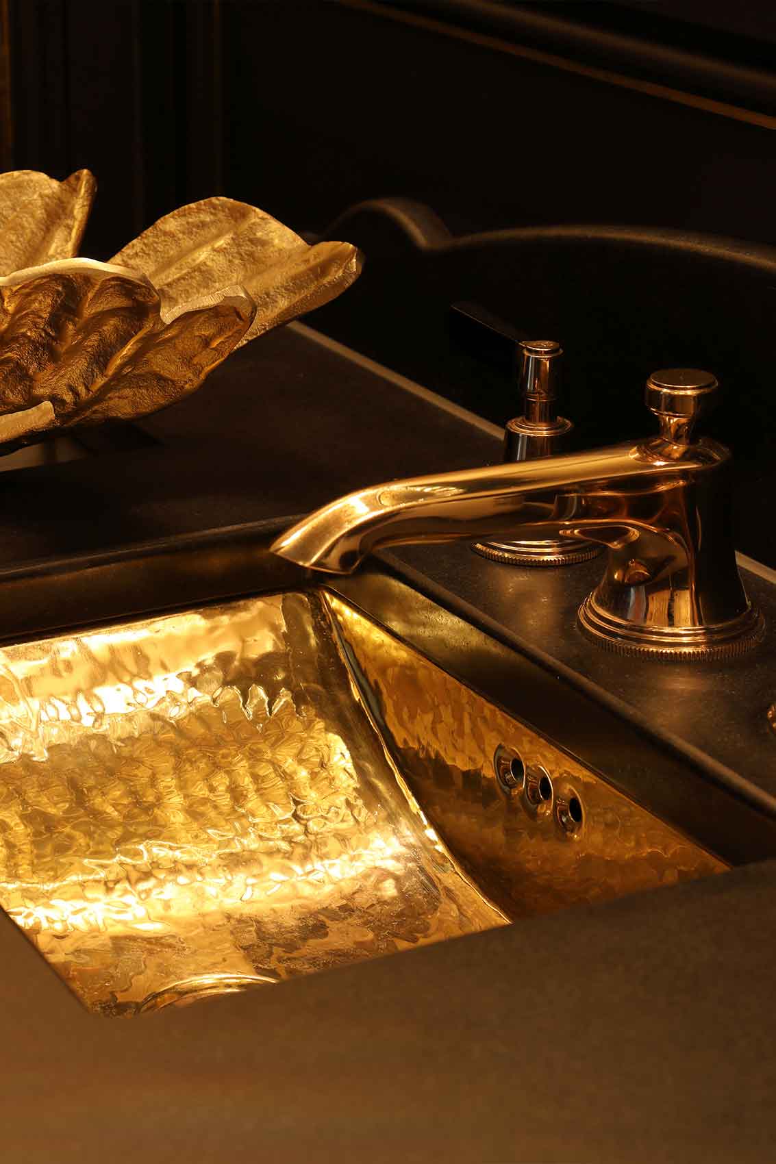 Classical Vanity Unit